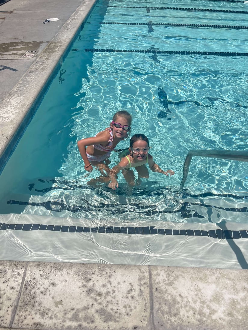 Where to register for swim lessons in the Santa Clarita Valley
