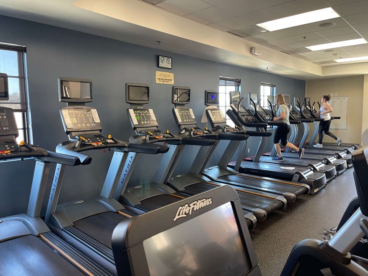 The 7 Benefits of Treadmill Training class and why you need to exercise ...